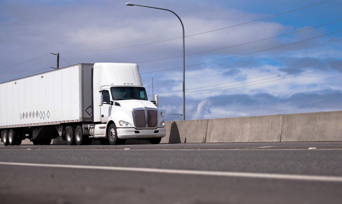 5 Ways to Improve Your Last Mile Tracking - Last Mile Logistics