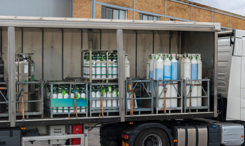 The High-Stakes of Medical and Dental Equipment Logistics - Last Mile ...